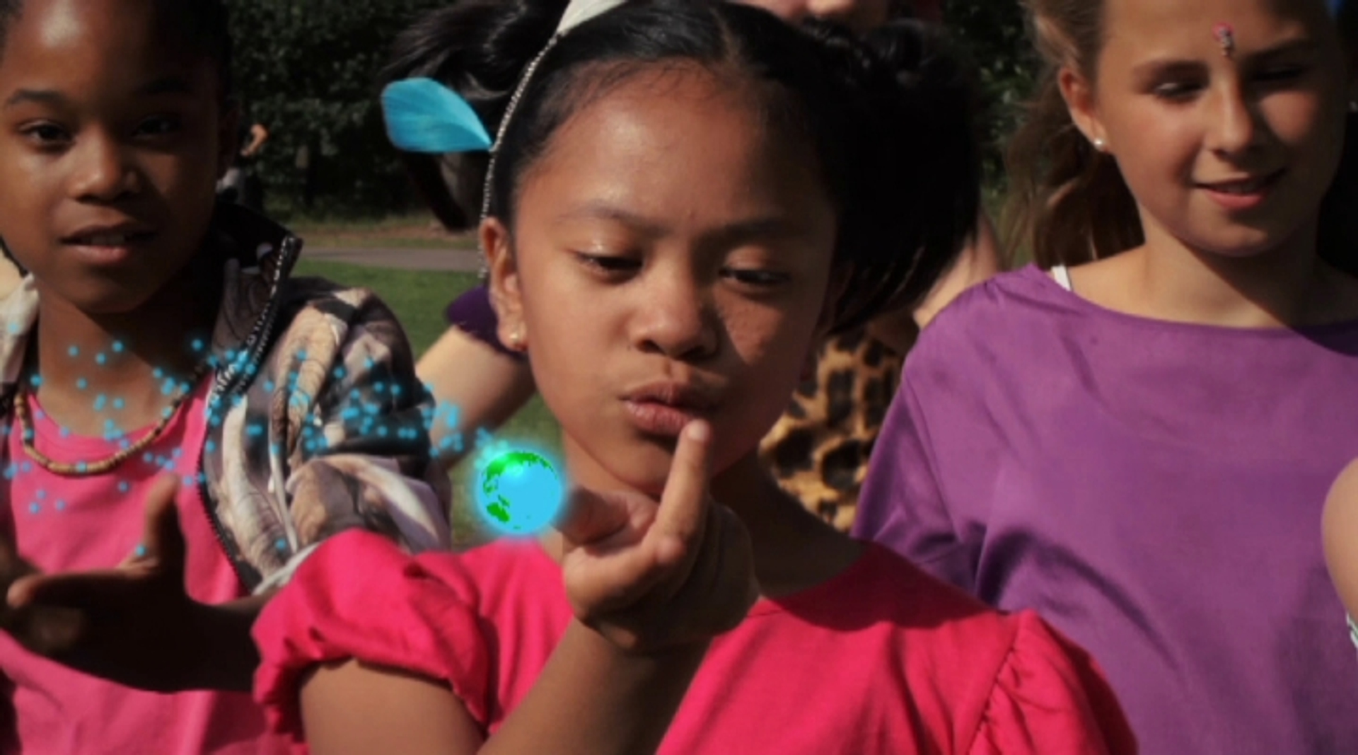 Hallo Wereld (33) - Kinderen voor Kinderen - BNNVARA